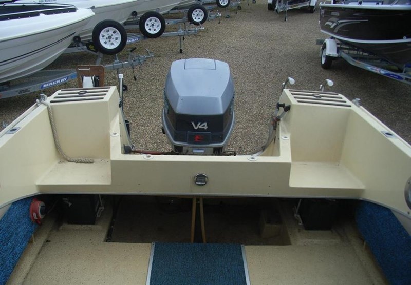 CRUISE CRAFT EXPLORER 570 - Gippsland Boat Supplies